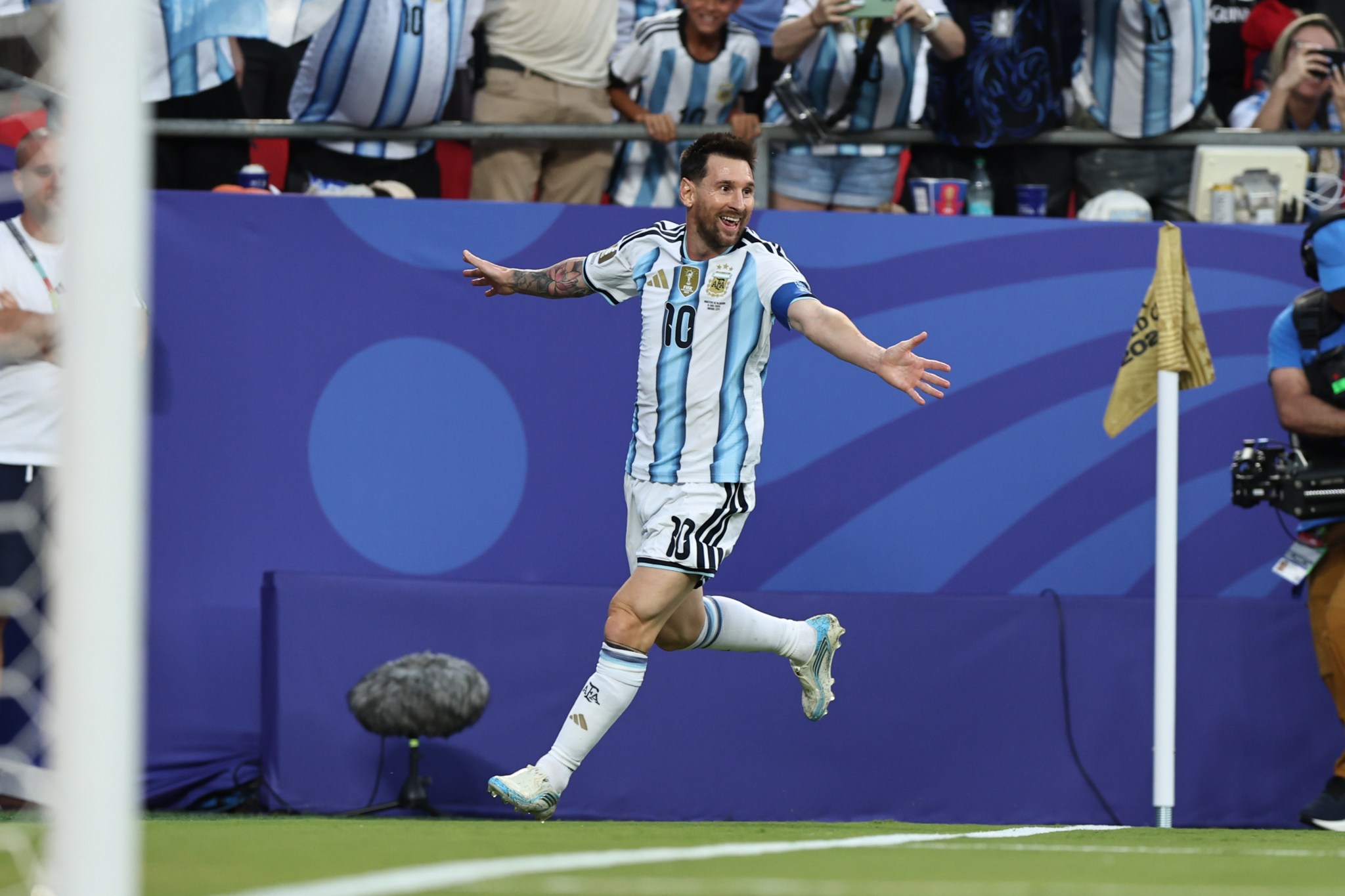 Did Lionel Messi break the World Cup goal record vs Algeria?