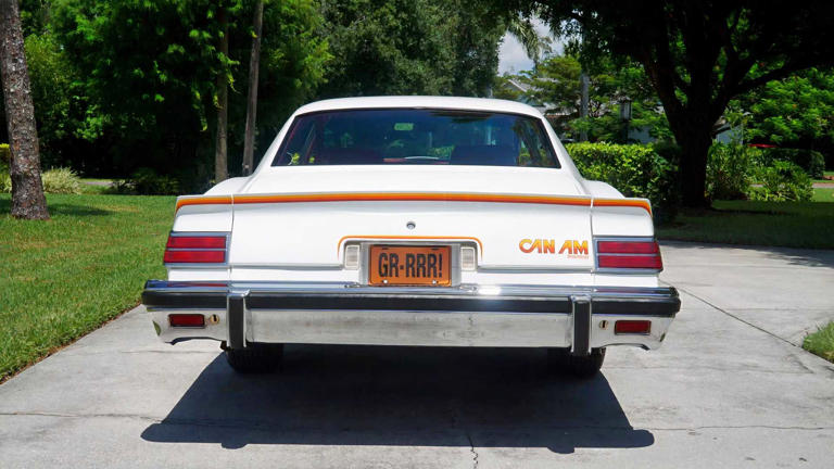 The Pontiac that hit 200 HP without a Trans Am badge
