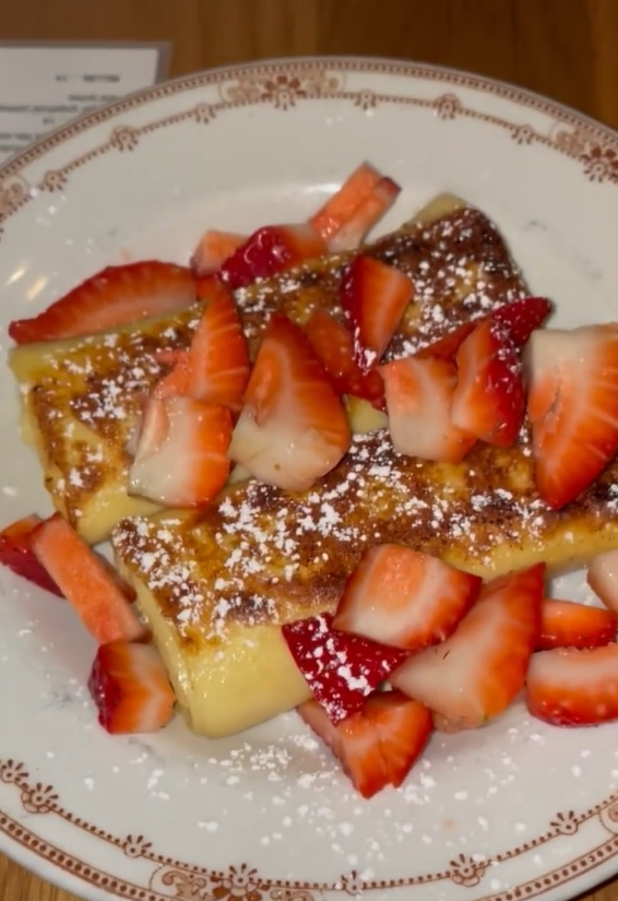 Cheese blintzes at 12 Chairs Cafe Soho food spot review