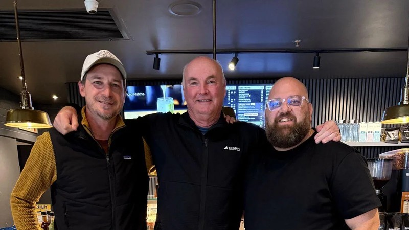 The biggest man in cricket | Dave Rundle – more than a manager