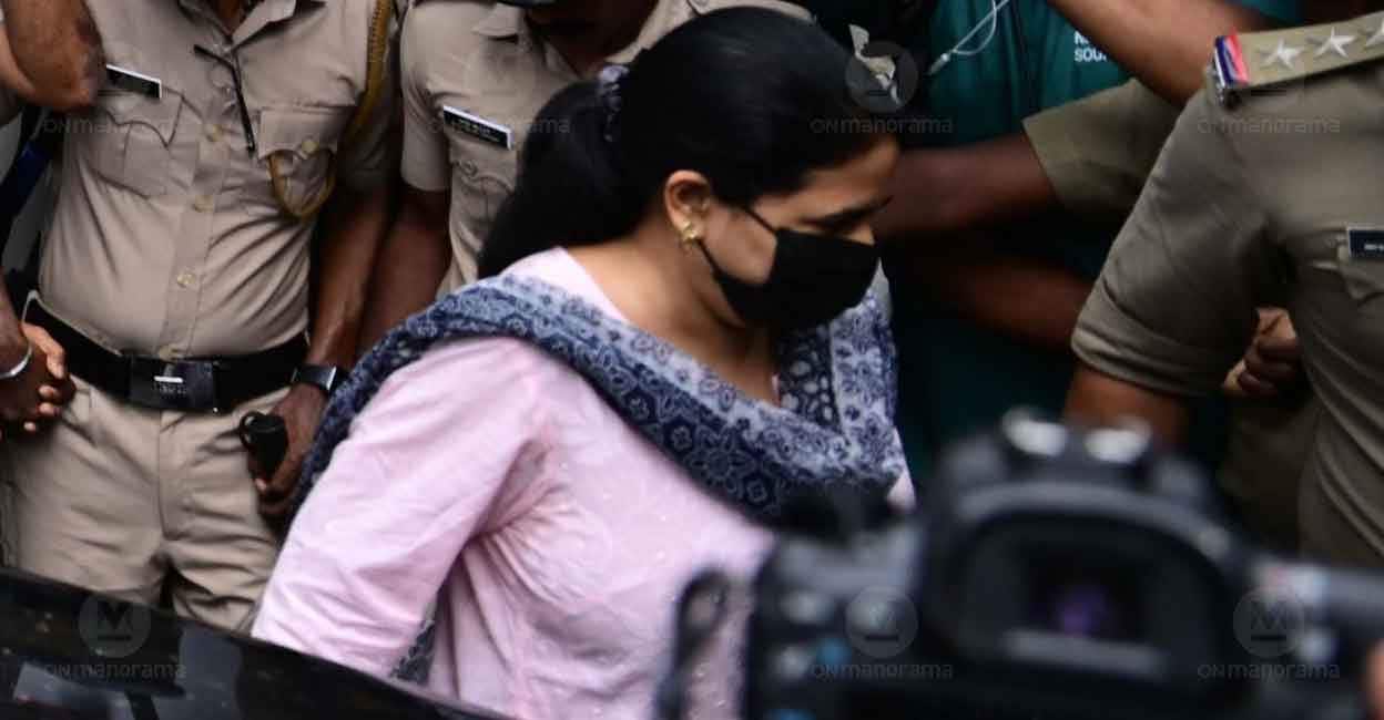 CMRL payoff case: Veena Vijayan appears before ED for questioning