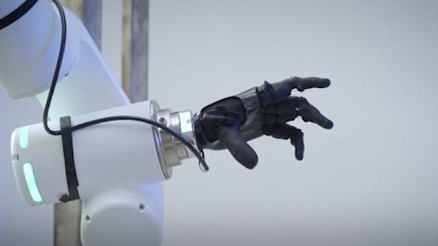 Scientists have made robots with hands as dexterous as human hands