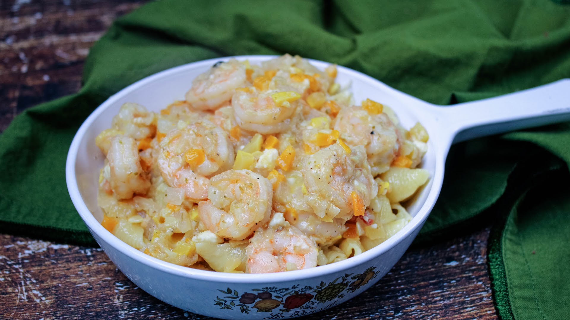 This Tuscan shrimp is so easy to make, you'll want to put this on your ...