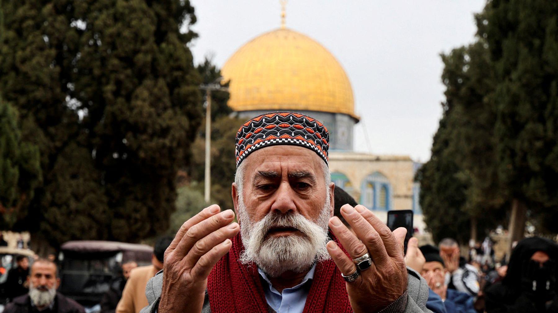 Status quo at Jerusalem's holiest site under threat as Israeli ...