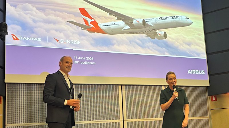 Qantas shows off its first ultra-long-haul plane