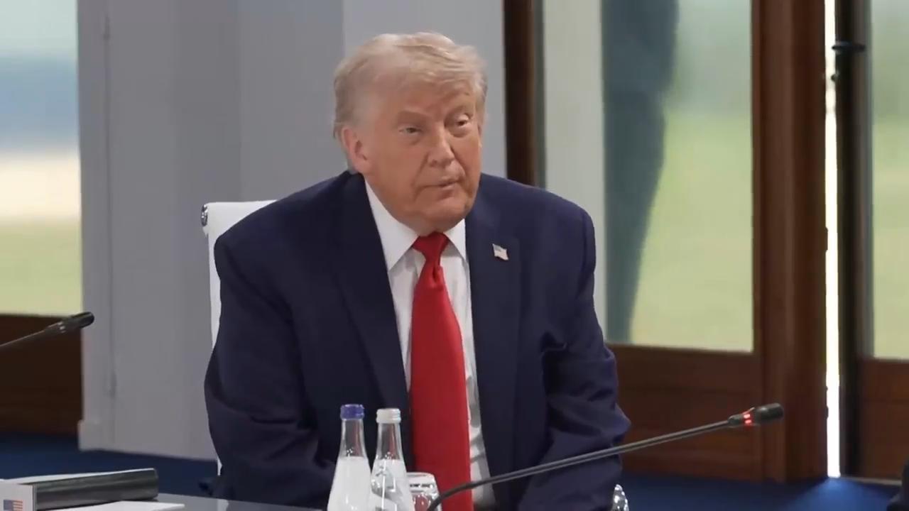 Trump jokes he's 'the boss' on arrival for first meeting of final day ...
