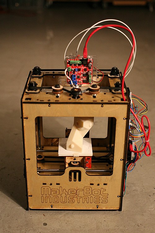 Saab and Divergent unveil software‑defined 5‑meter 3D‑printed fuselage ...