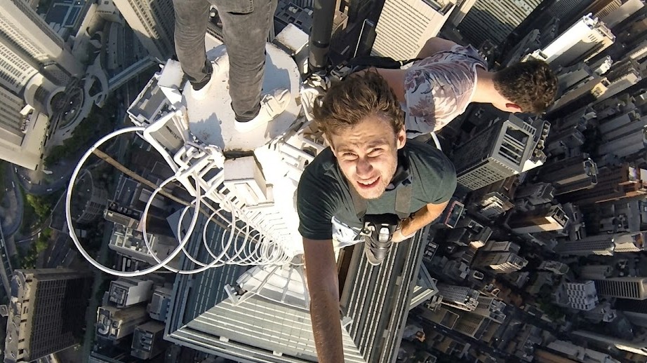 Watch how his legs locked up 100 floors above the ground - then it got ...