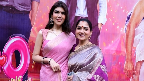 Khushbu Sundar proud of daughter Anandita shutting down trolls calling ...