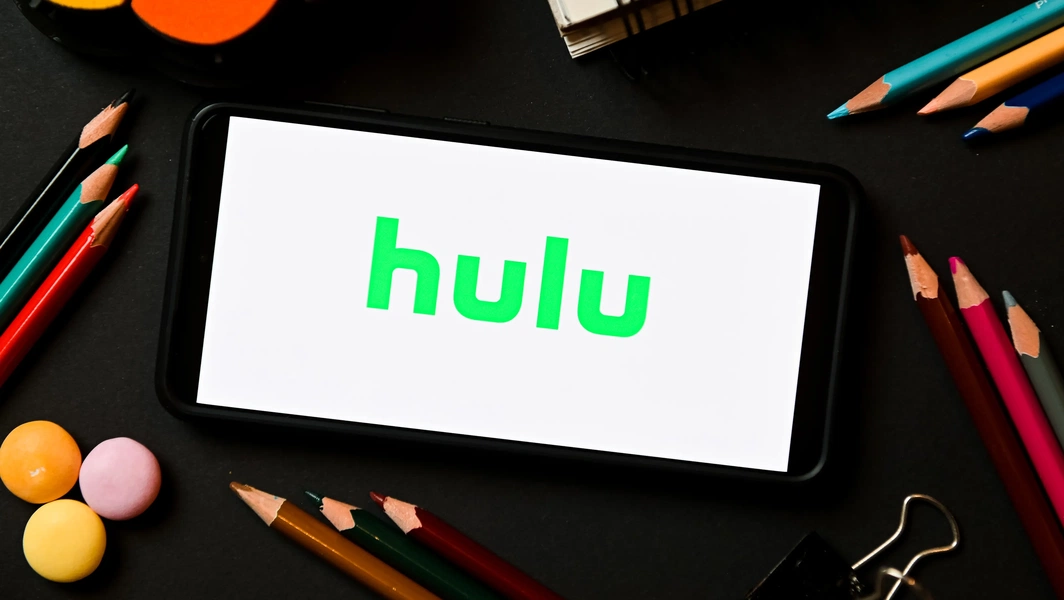 8 new and returning Hulu originals to watch