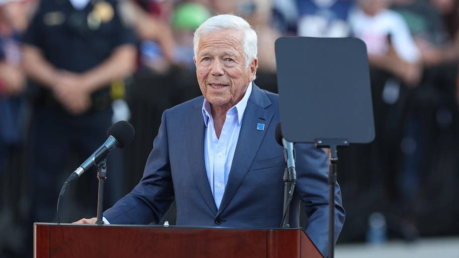 Robert Kraft, Patriots suing town of Foxboro: What we know right now