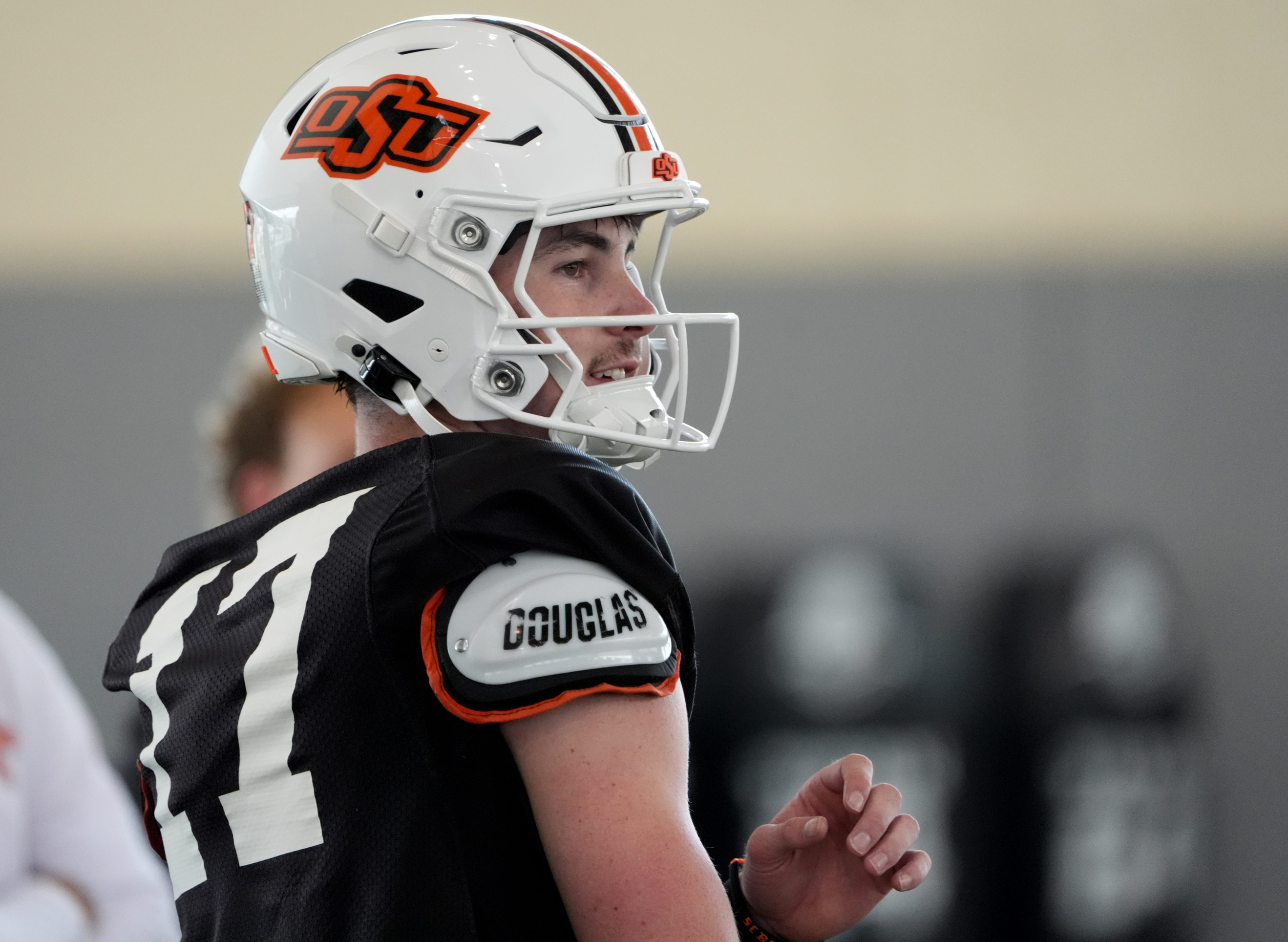 Top 5 QB draft prospects for the 2027 NFL draft class