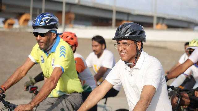 Fit India cyclothon promotes health and sustainability in Mumbai