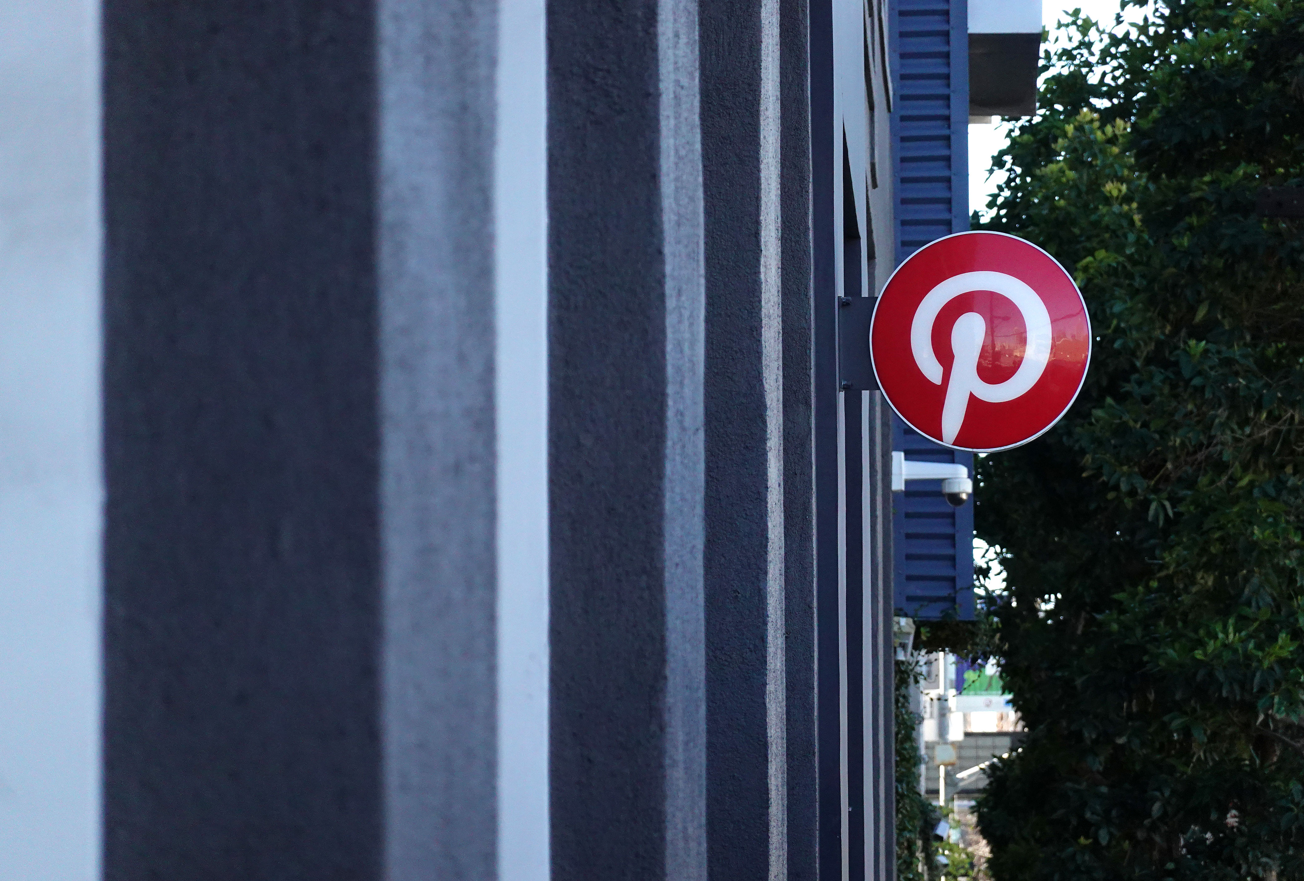 Pinterest has new AI tools for advertisers