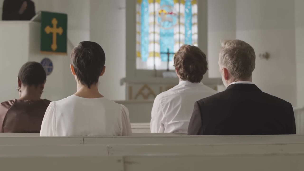 Americans exaggerate how often they go to church - "The numbers don't lie"