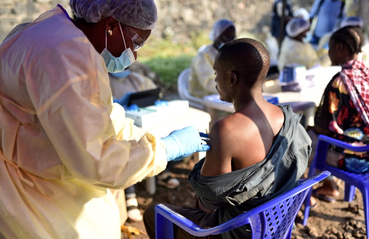 London health specialists deployed to Africa to bolster Ebola response