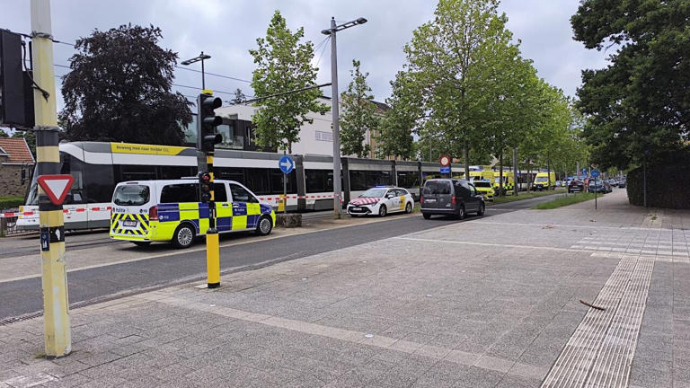 2 zwaargewonden en 7 lichtgewonden bij aanrijding tussen 2 trams in Mortsel