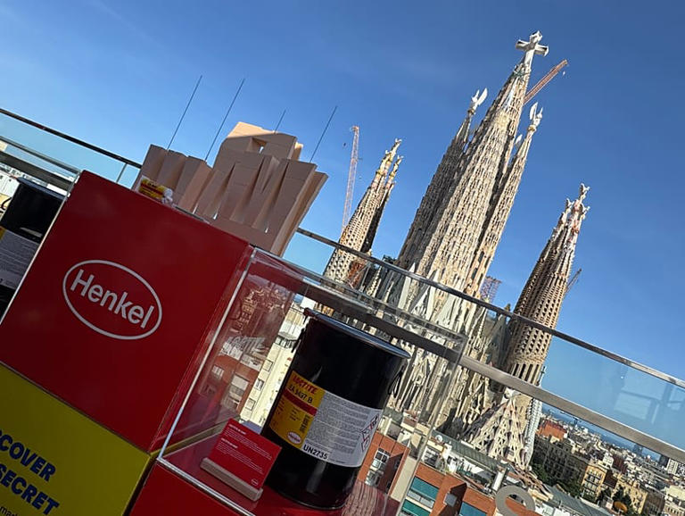 Adhesive, the key to completing Sagrada Familia’s central towers