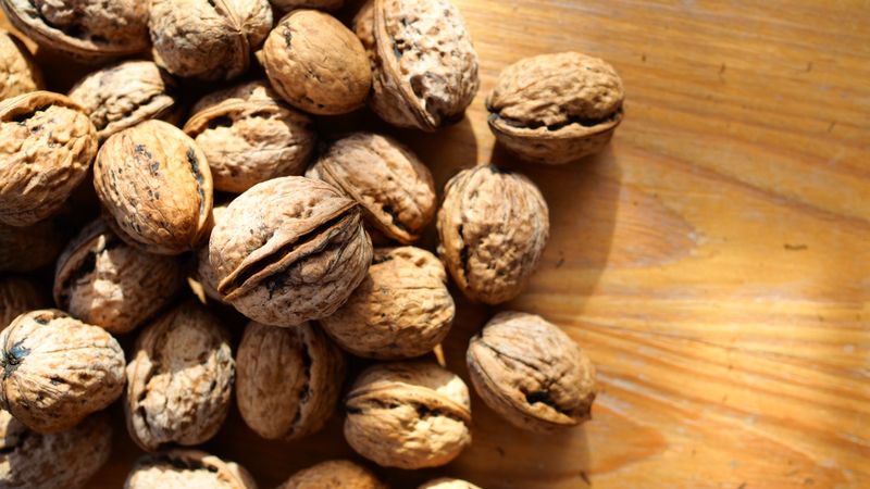19 healthy fat foods that deserve a permanent spot in your kitchen