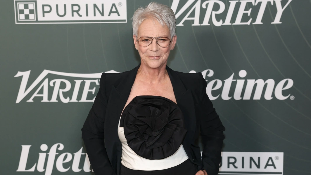 Jamie Lee Curtis on embracing natural aging