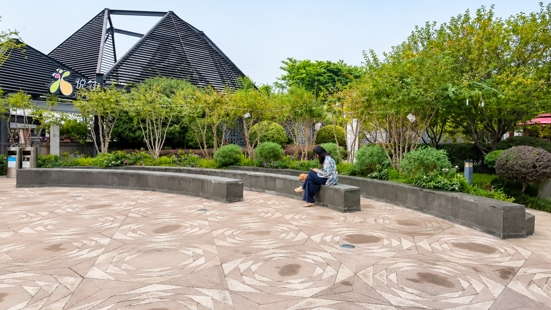 Walking through China’s hidden mall garden with peaceful green views