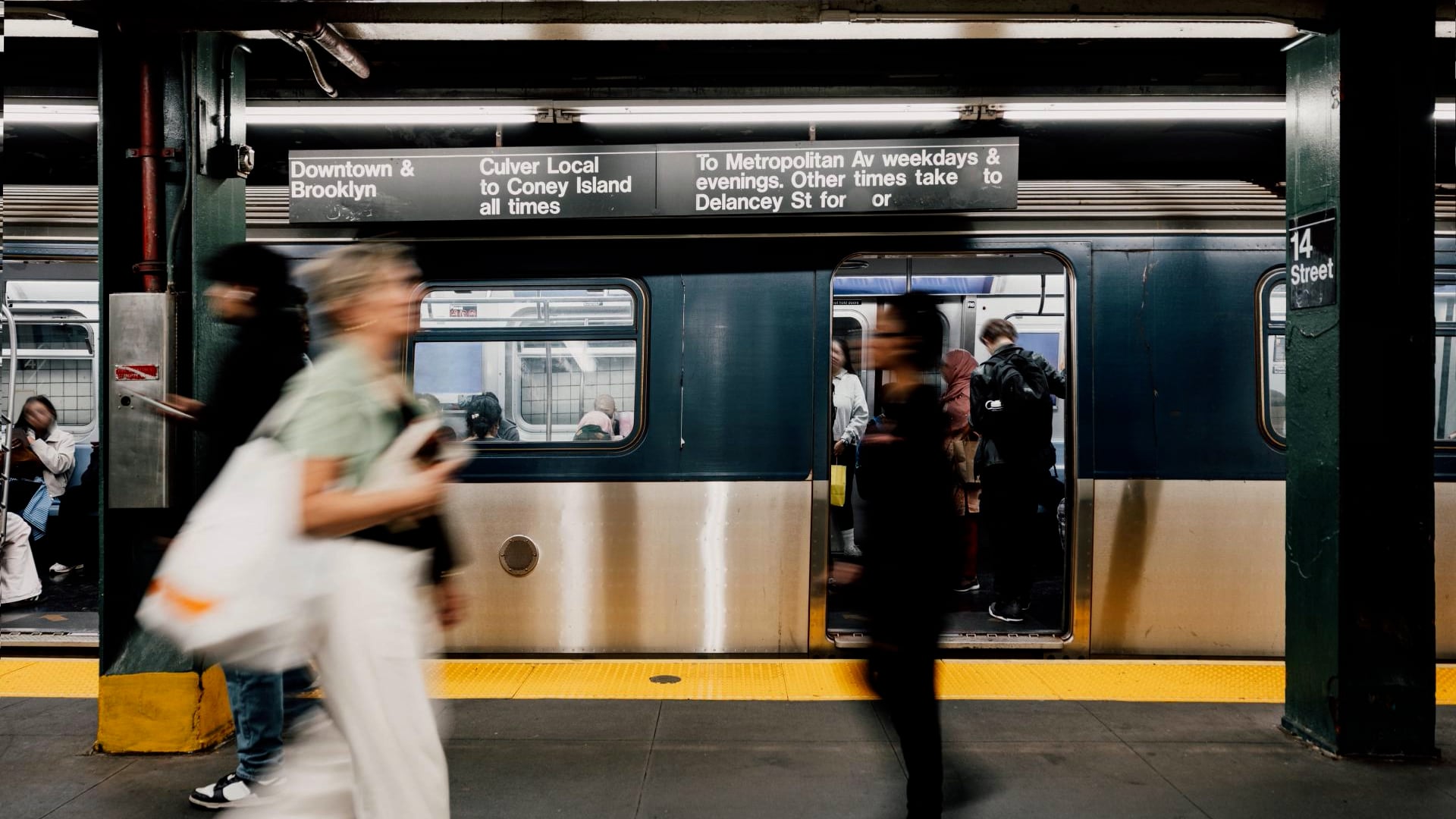 Don't make these common NYC subway tourist mistakes