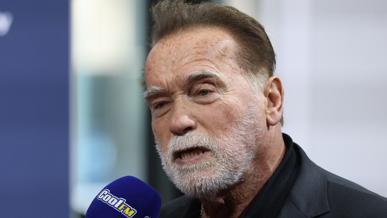 Arnold Schwarzenegger és Sharon Stone miatt egész hétvégén leáll az M2 ...