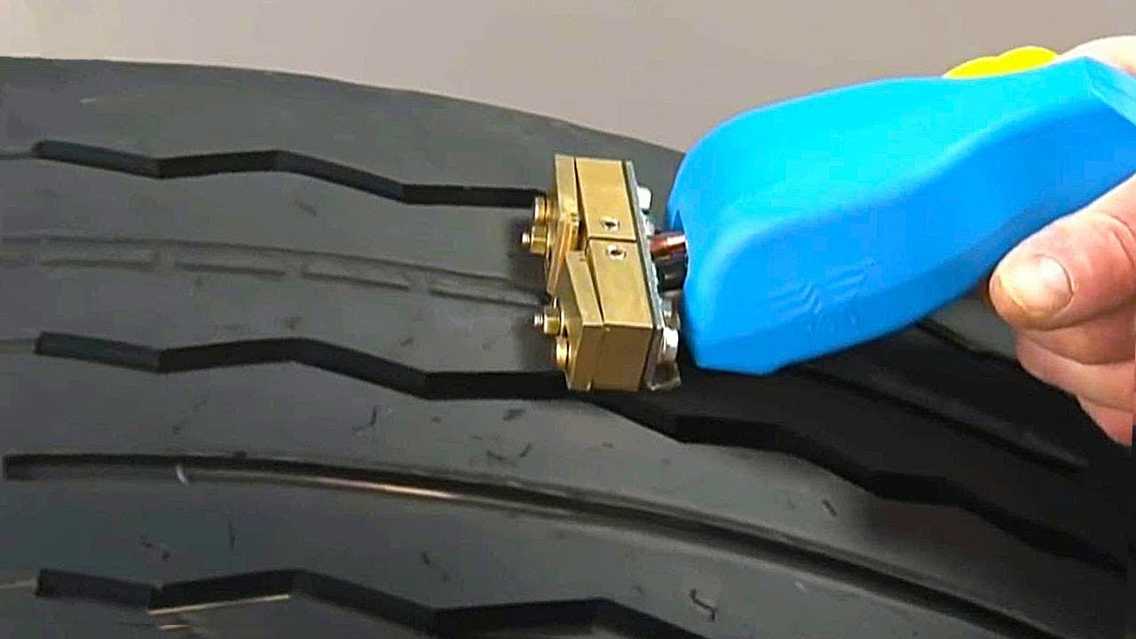 5 must-have car gadgets: Boost safety, convenience & outdoor fun!