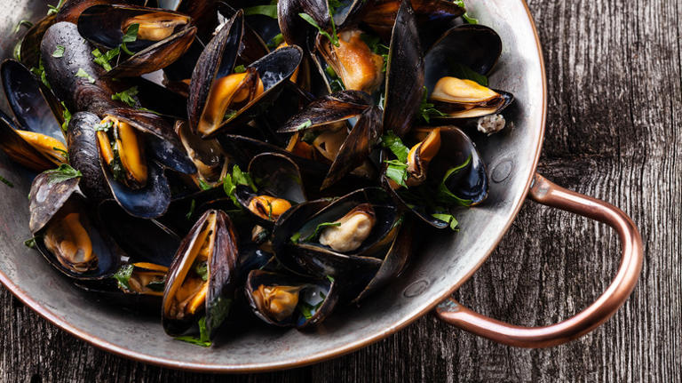 The biggest mistakes you make while buying seafood according to a ...