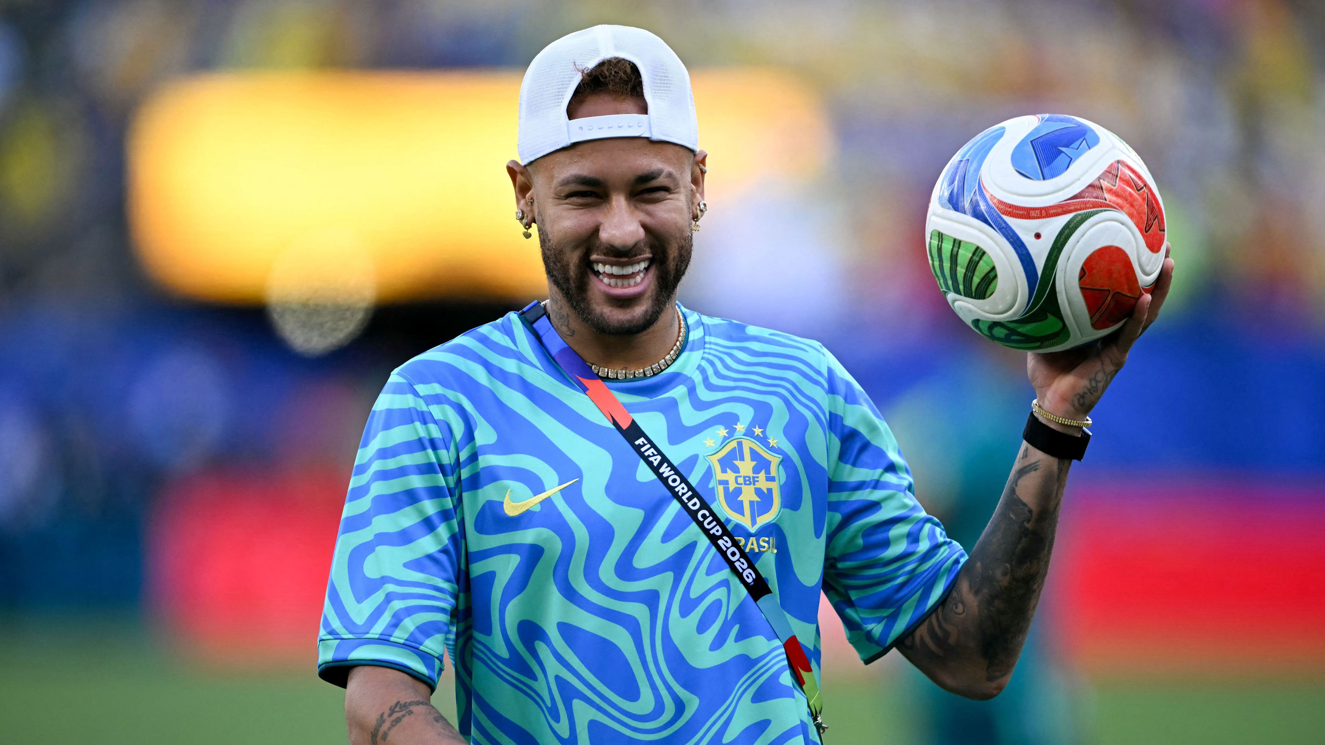 Neymar trains alone in Brazil World Cup camp for first time after ...