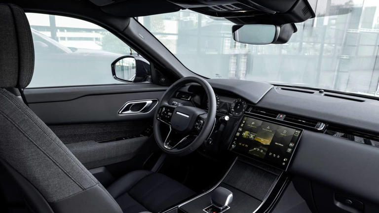 2025 Land Rover Range Rover Velar