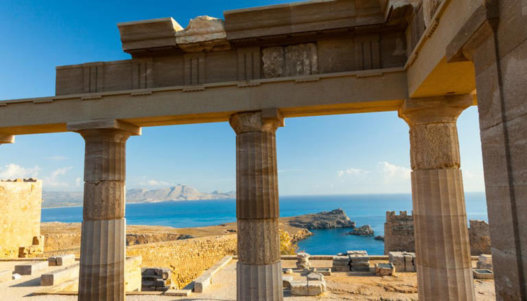 Griechenlands Geheimtipp: Das wenig bekannte weiße Dorf auf Rhodos, das ...