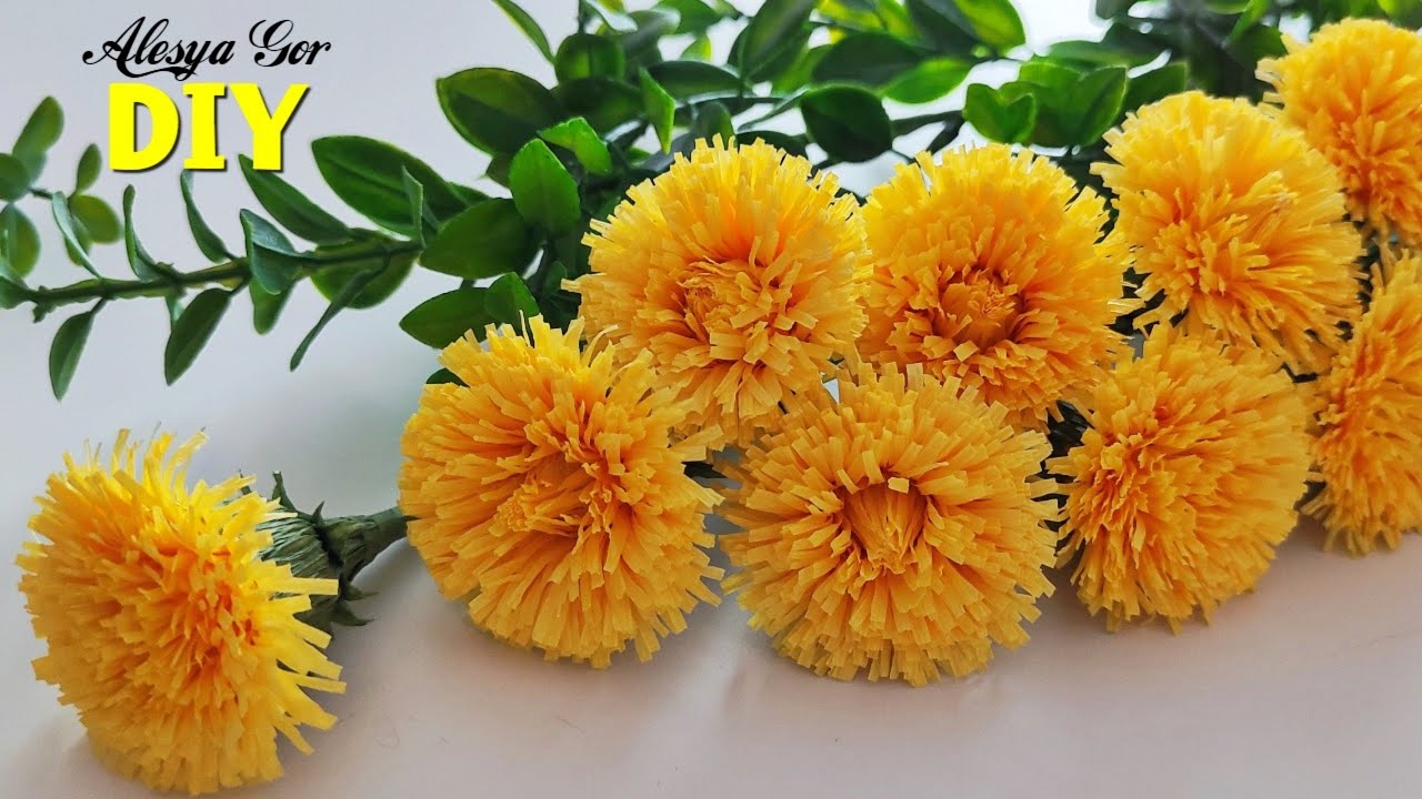 Wow Dandelions from Crepe Paper Beautiful DIY Flower Decor