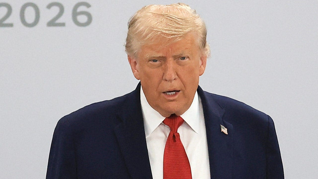 Reporter's notebook: How Trump's surprise move on DNI confirmation ...