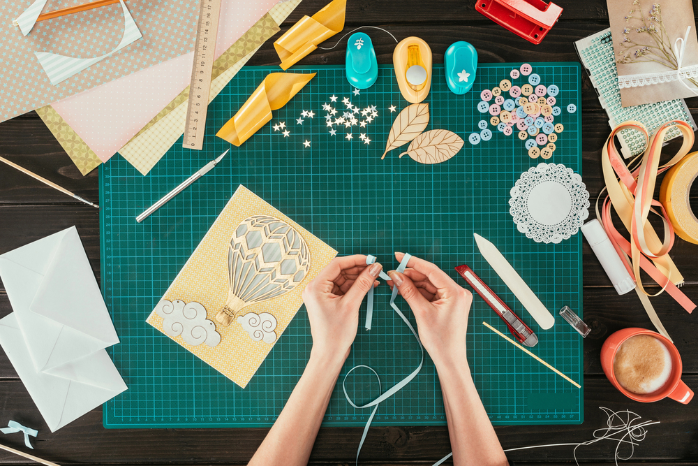 20 vintage home craft projects to add charm to your living space