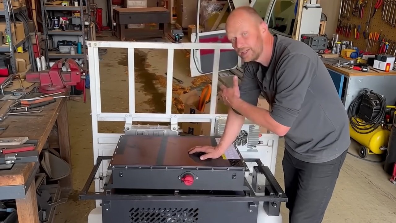 LandCruiser Power System Build