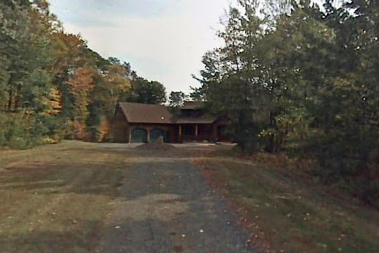 New homeowner finds 3 sets of human remains inside foreclosed ...