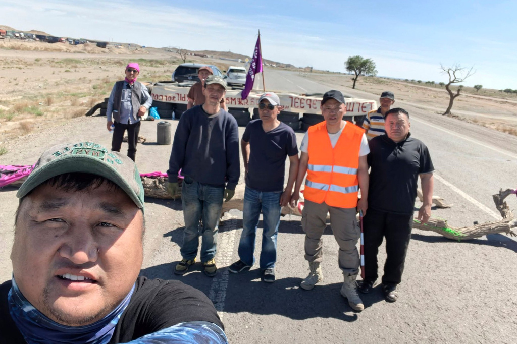 Protesters block copper exports to China from Rio Tinto mine in Mongolia