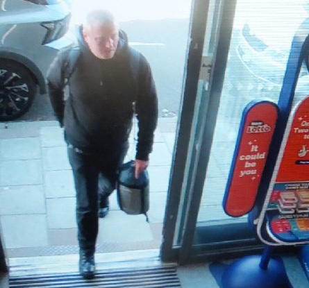 Search continues for 37-year-old missing Edinburgh man caught on CCTV