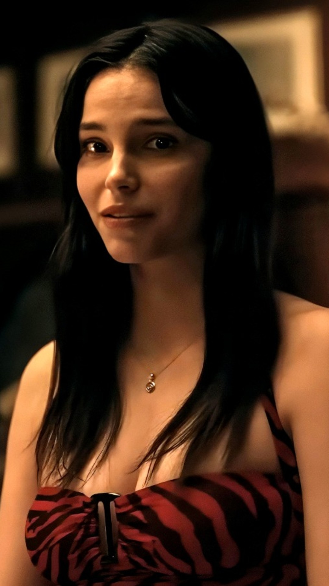 What happened to Nikki at the end of Obsession