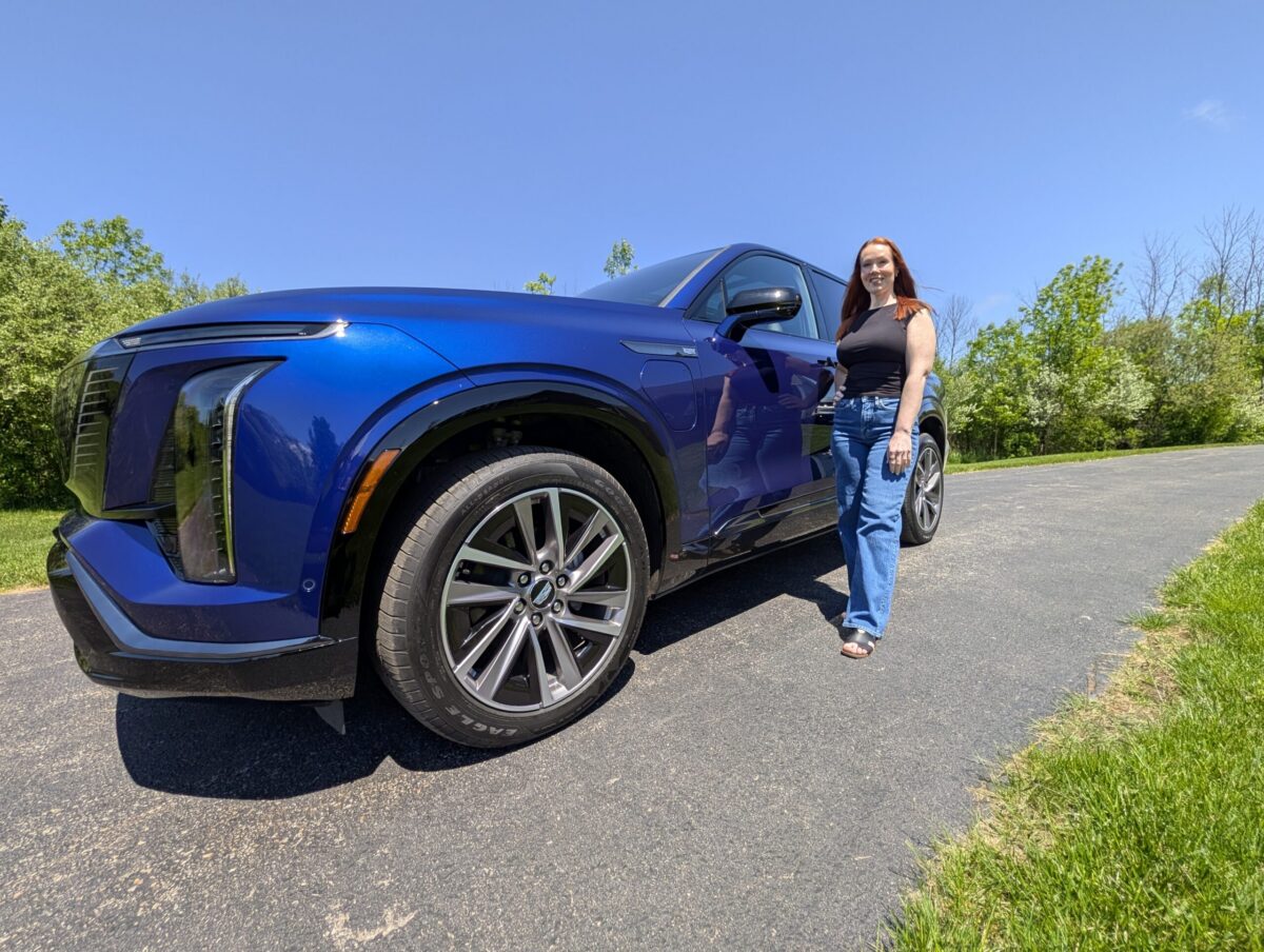 I loved the 2026 Cadillac Vistiq 3 row electric SUV so much I ...
