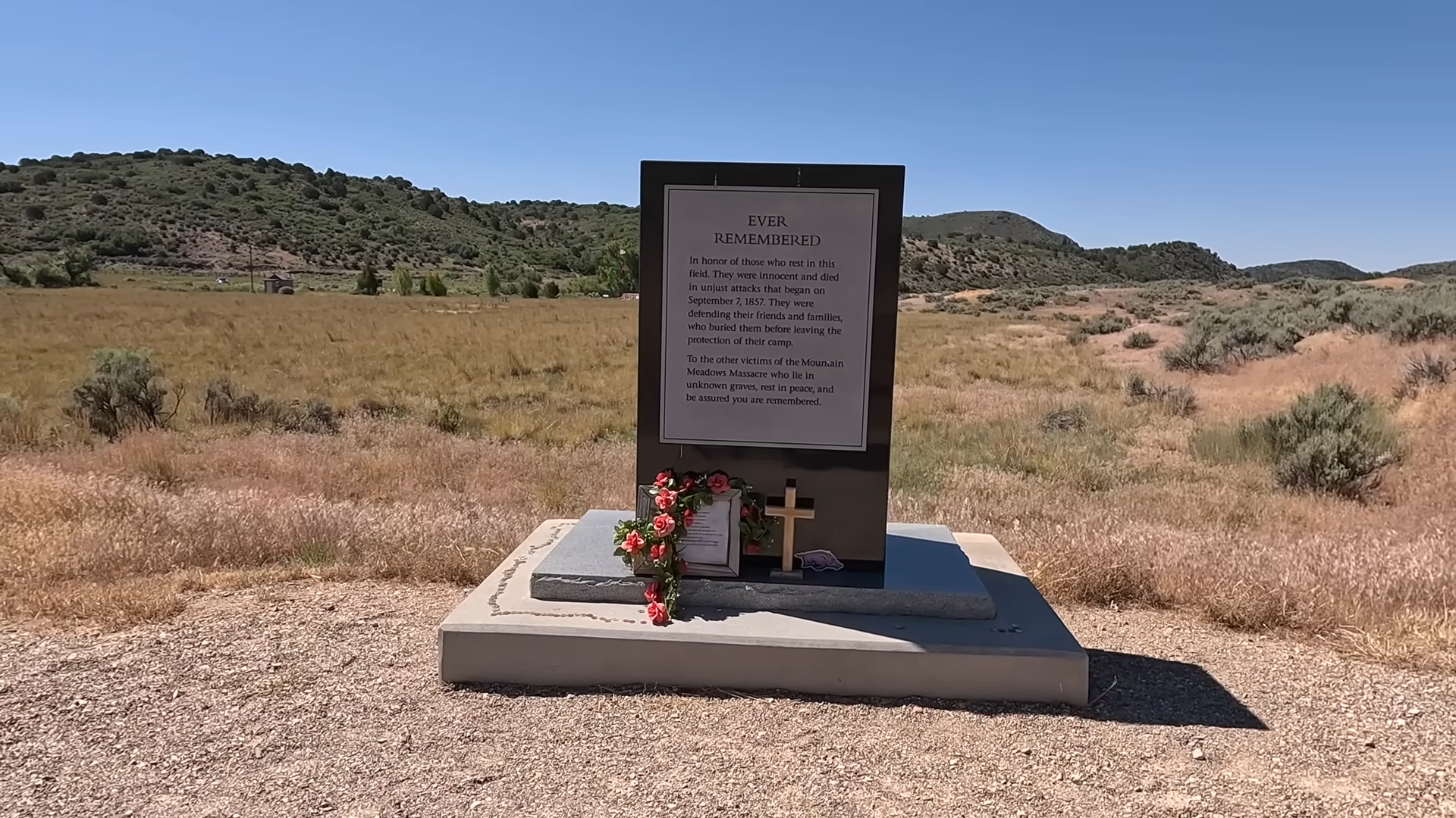 More than 100 settlers were promised safe passage - then the killing ...