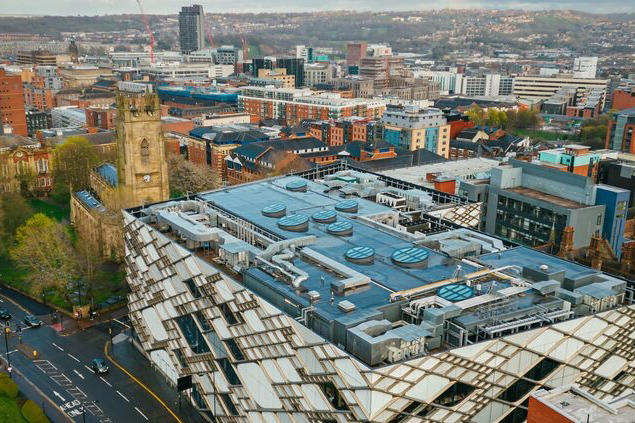 Thousands of donations as moving Sheffield students 'pass it on'
