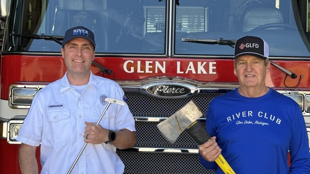 Glen Lake Fire Department hosts mini golf fundraiser for paramedic training