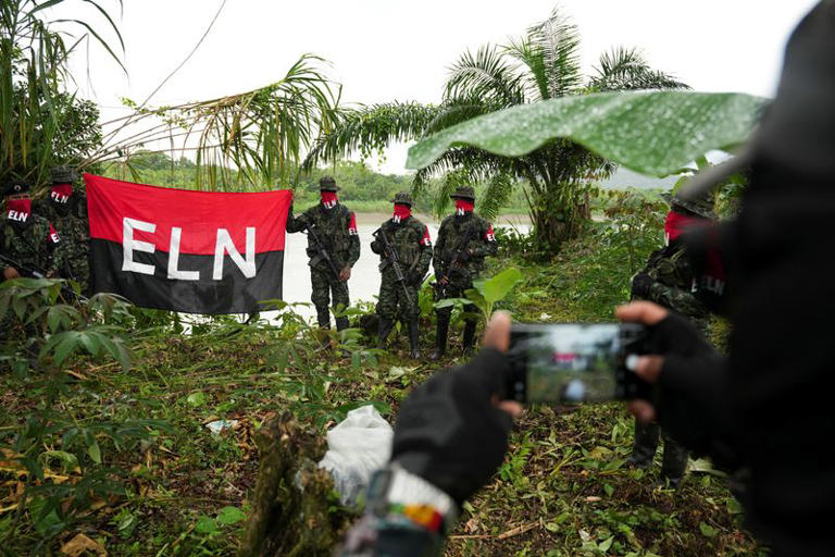 Exclusive-Colombia's ELN open to talks with new president, but says it ...