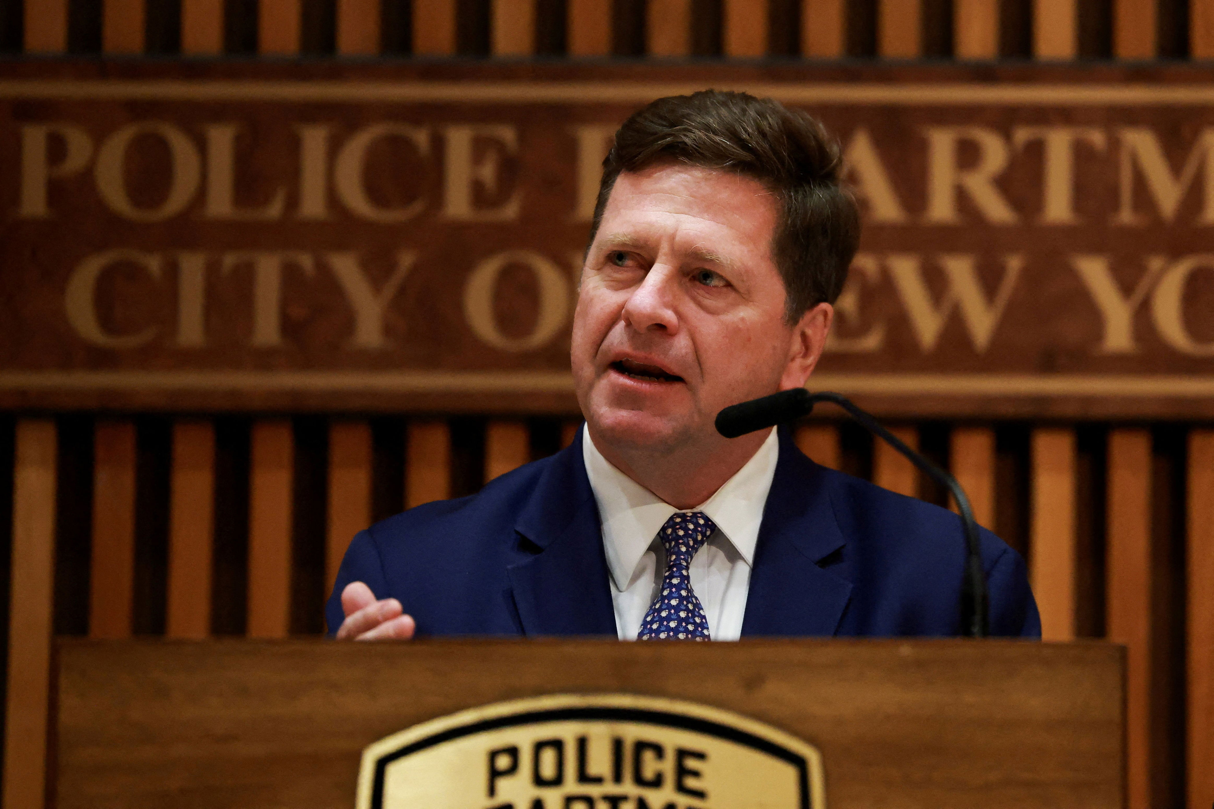 Trump delays Jay Clayton DNI hearing amid dispute over FISA and nominations