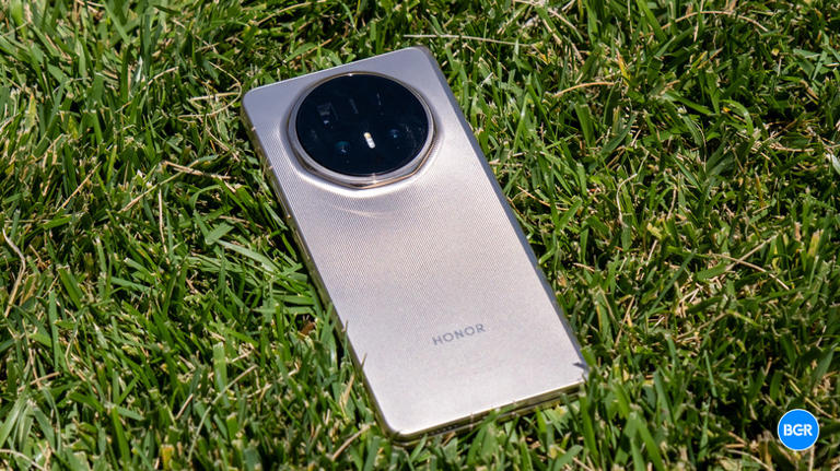 Honor Magic V6 review: The thinnest foldable is also the best