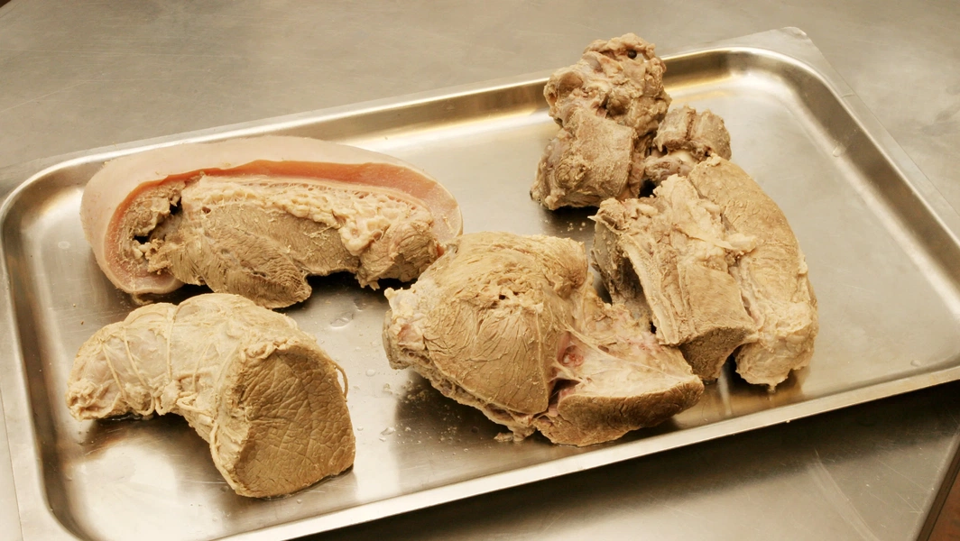How boiling changes meat's texture, flavor, and nutrition