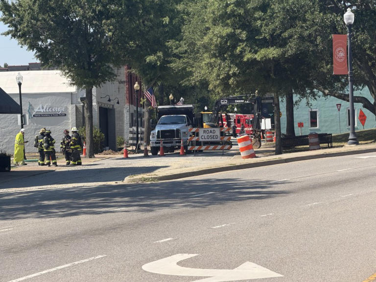 Gas line strike in Suffolk prompts shelter-in-place order