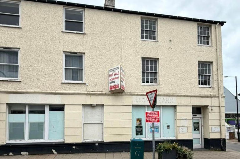 Sad state of Gwynedd 'ghost town' highlighted in Commons debate over ...